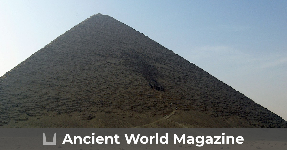 A monumental tomb - Inside the Red Pyramid at Dashur - Ancient World ...